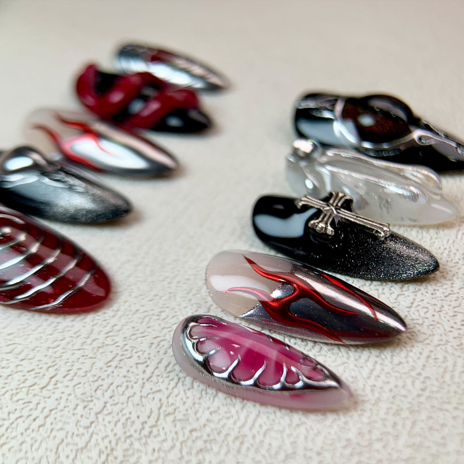 Red Eye Snake Press On Nails, Gothic Punk Rock Cross Nails, Goth Y2K D