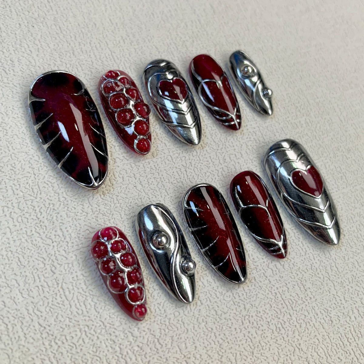 Dark Red Press On Nails, Gothic Punk Rock Nails, Goth Y2K Hearts Silve